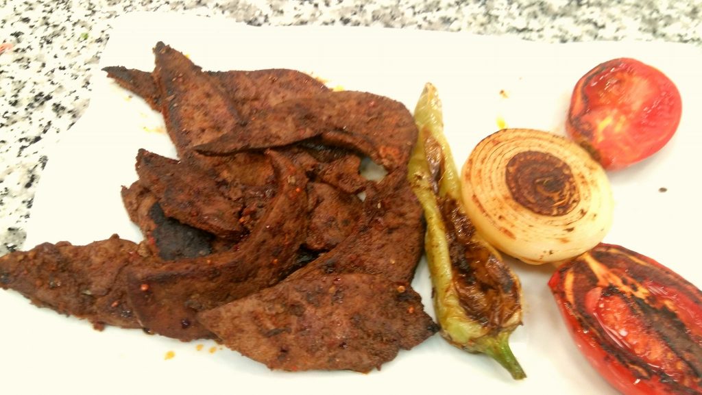 TERE YAĞLI YAPRAK DANA CİĞER DÖNER TARİFİ – Şef Abdullah Usta